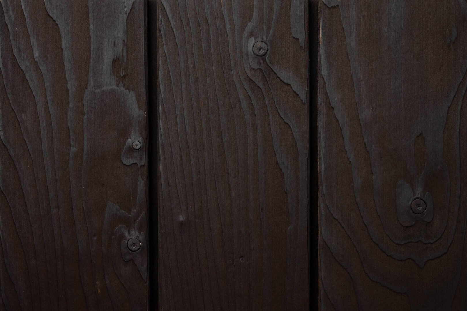 The color of burnt wood - Dark Green® | Reburnent Pro